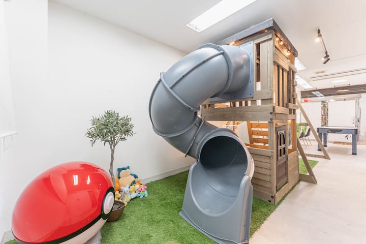 大阪城/ファミリー/最大19人/遊具/映画館/ピアノ/jr &メトロ森ノ宮駅徒歩5分/6寝室/3風呂 - Japan