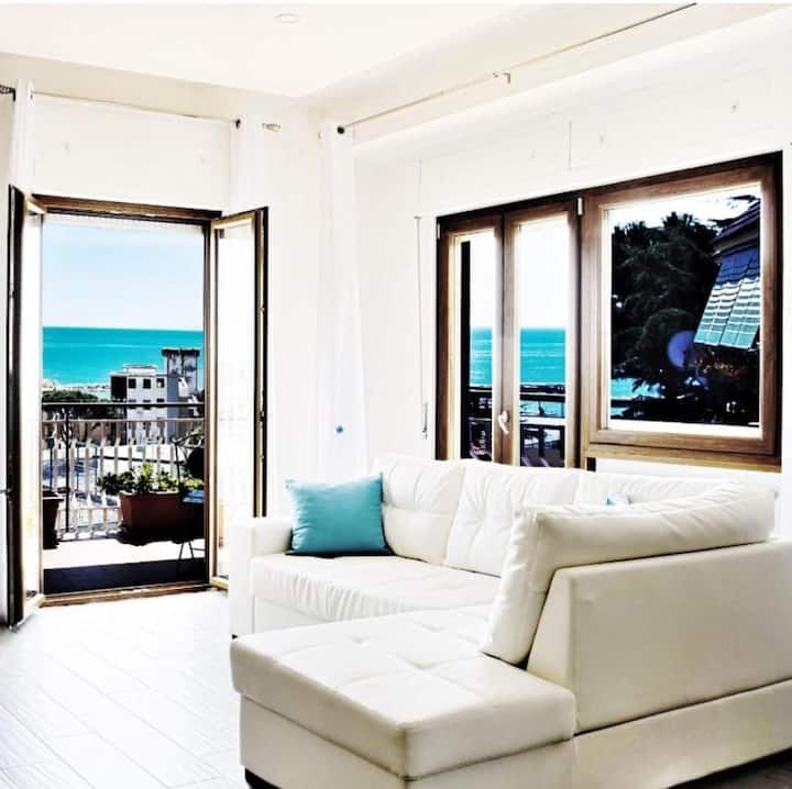 B&b Affacciato Sul Golfo Nel Cuore Della Città - Formia