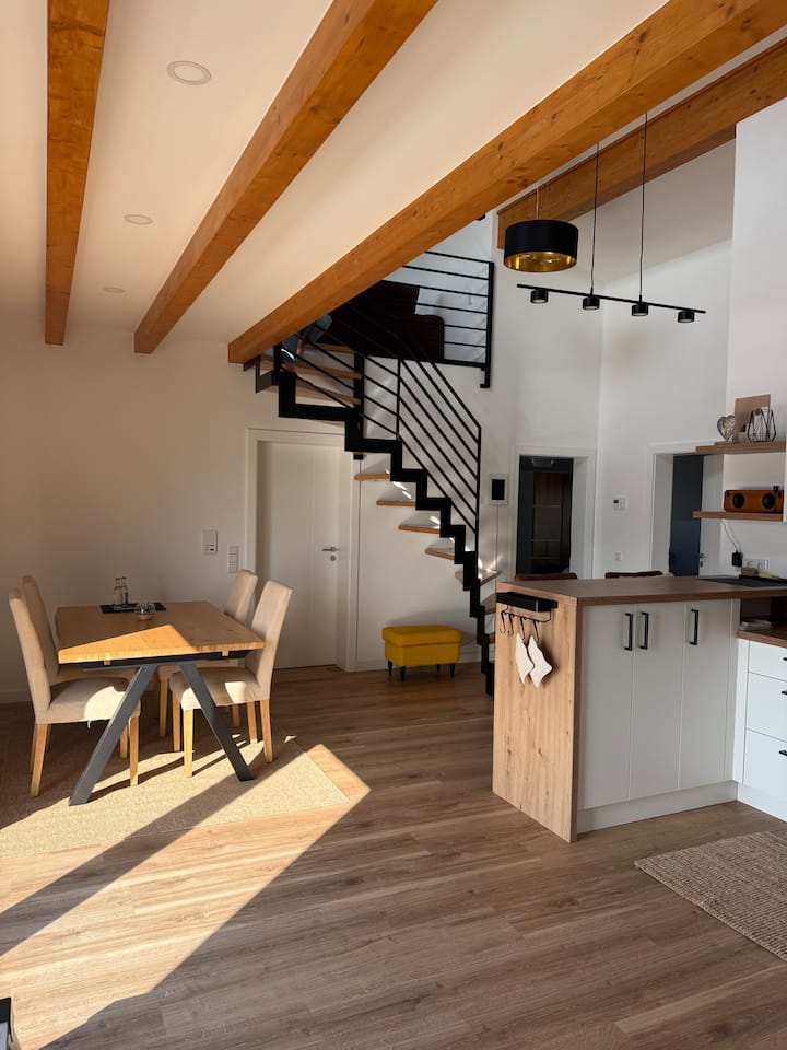 Moderne Loft-wohnung - Burgwedel