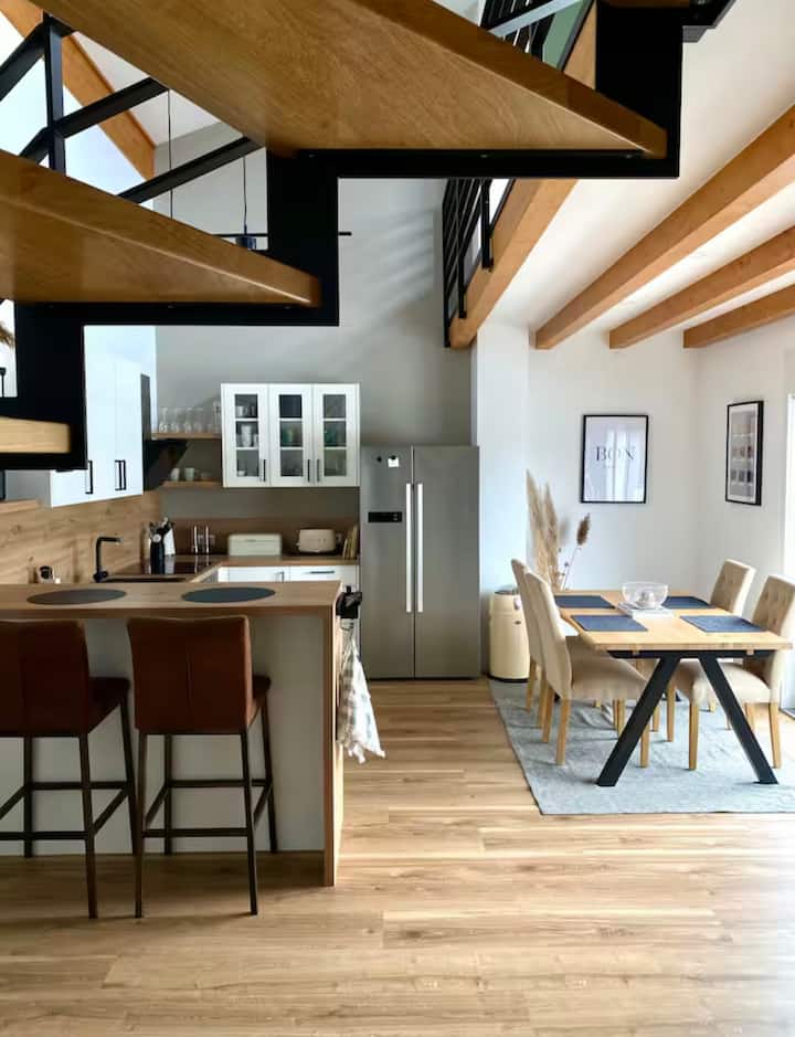 Moderne Loft-wohnung - Burgwedel