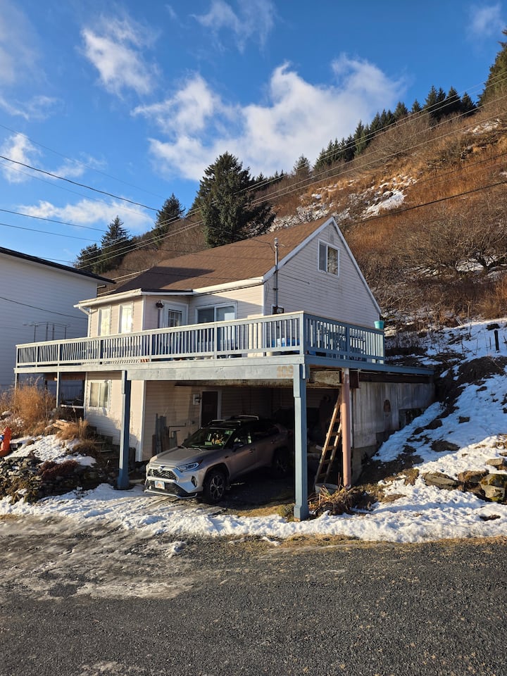 Bear Necessities With A Harbor View! - Kodiak, AK