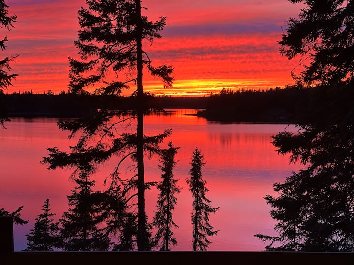 Black Sturgeon Lake Sunset Haven Retreat - Kenora