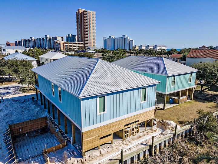 Orange Beach Cottage North & South 2 Houses Pool - Orange Beach, AL