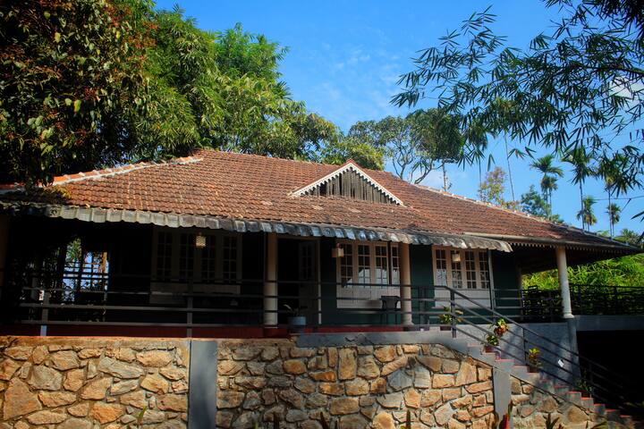 Private Bungalow - Kerala