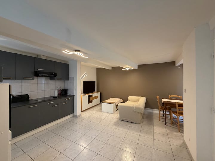 Maison De Village, 2 Chambres, 2 Salles De Bain - Le Boulou