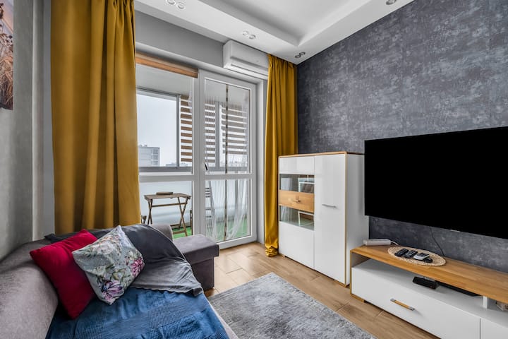 Bemowo Two-bedrooms Apt - 52m2, Parking, Loggia - Warszawa