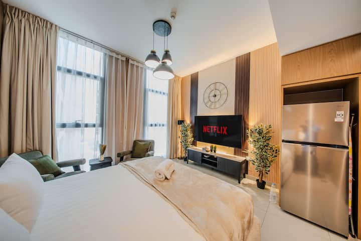 Sunset Serenity Studio For Holidays. - Sharjah