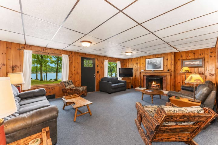 Bayview Cottage 3br Fireplace Lakefront - St. Germain, WI