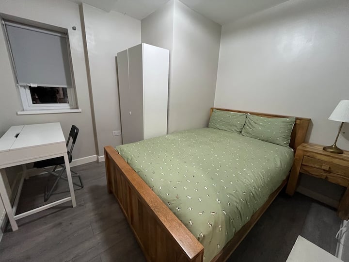 Luxury Cathays Apartment For Contractors/couples - Cardiff