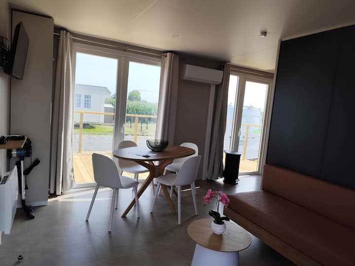 Mobil Home Dans Parc Résidentiel
Numéro 5 - Isigny-sur-Mer