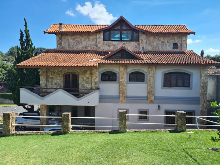 Refúgio Em Atibaia – Conforto E Lazer! - Atibaia