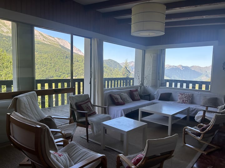 Chalet Authentique, 16 Personnes, Gourette - Gourette