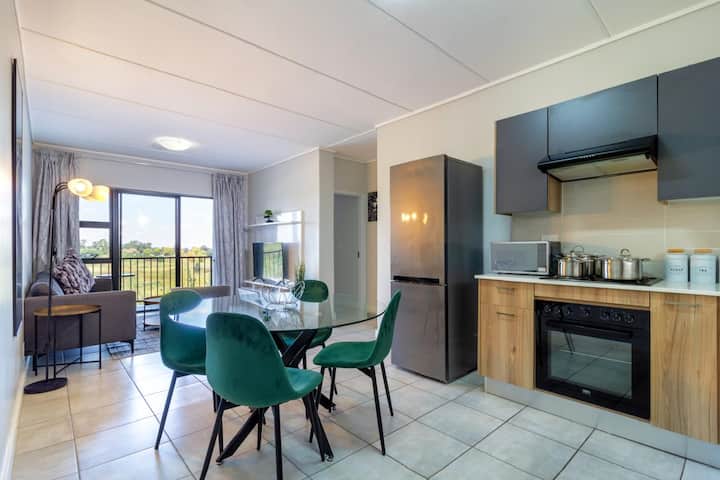 2br Apt At Boksburg Near Or Tambo |East Rand Mall - Boksburg
