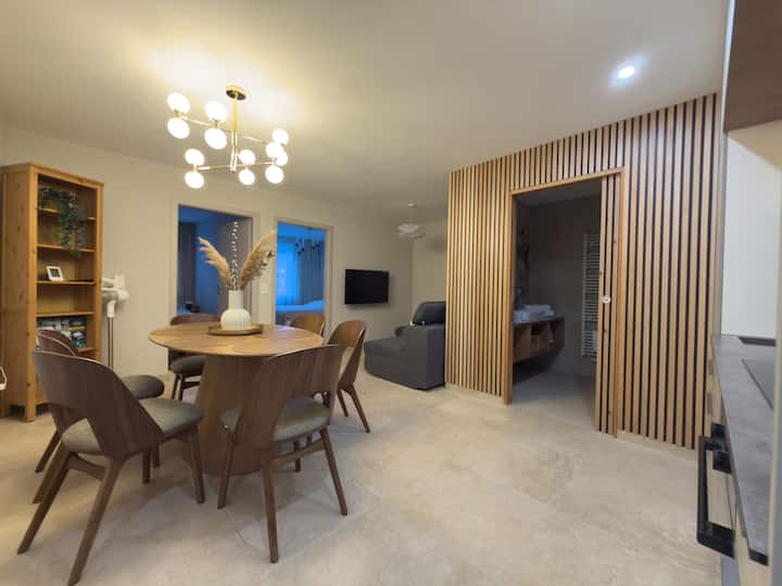Modern Apartment With Alpine Charm – Bad Gastein - Bad Gastein