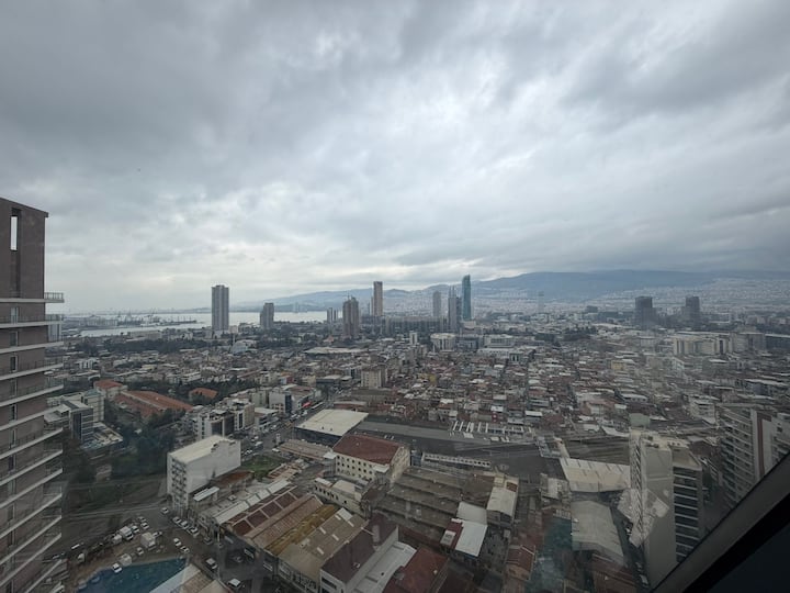 Toppest Floor Of Tower, Lux, Sea View, Gym, Pool - Bornova