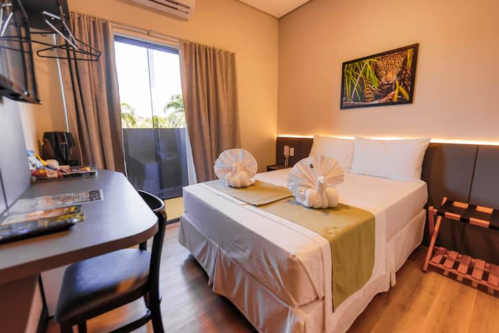 Quarto Duplo Executivo Com Sacada - Bonito