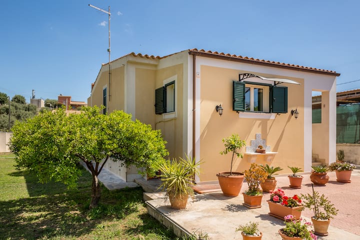 Villa Teresa Near The Sandy Beach Parking & Wifi - Sicilië