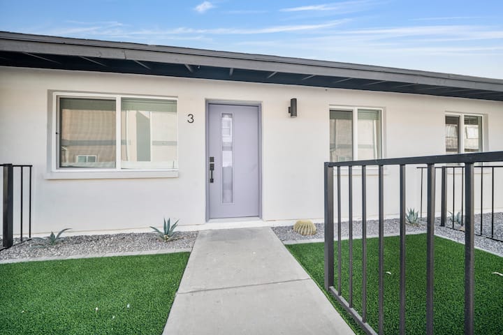 The Arcadia Lite Hideaway Apartment - Paradise Valley, AZ