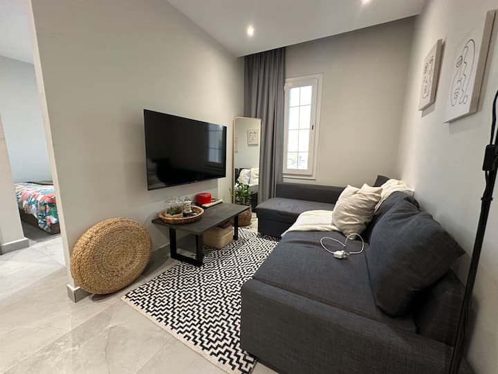 Modern & Cozy | Near Everything - Qatar