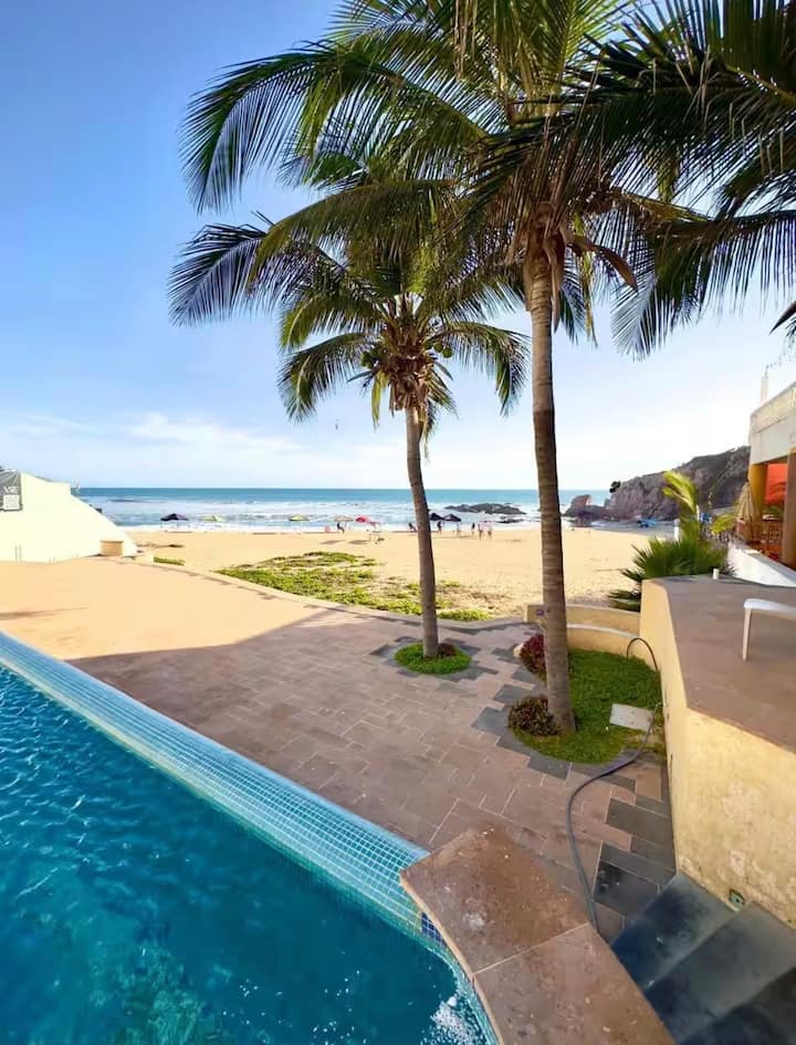 Casa En Playas Brujas Beach Club - Mazatlan