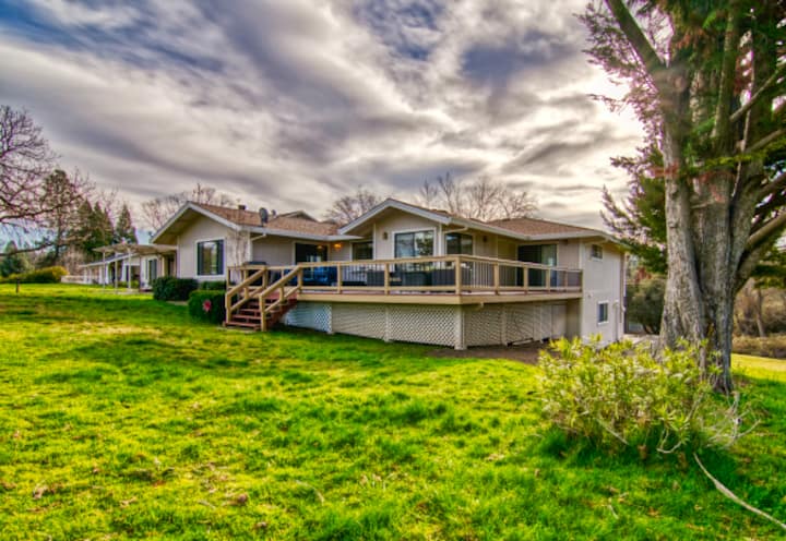 Grilling And Chilling On The Green - Groveland, CA