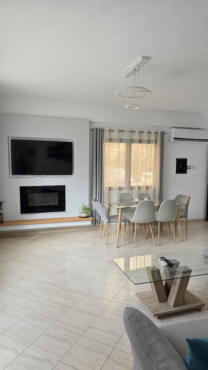 Apartment 1 By Villa Ceni - Elbasan