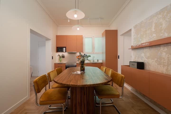 Villa 48- Large Family & Group Apartment - Athens - Athen