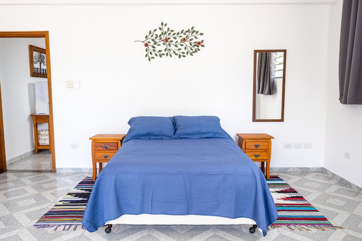 Apto Lindo, Bem No Centro Da Matriz, Perto De Tudo - São Pedro