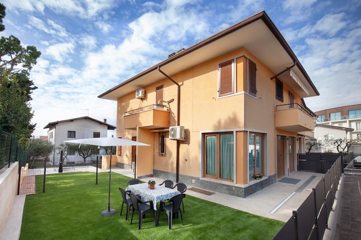 Aurorachiara 60 Con Piscina - Bardolino