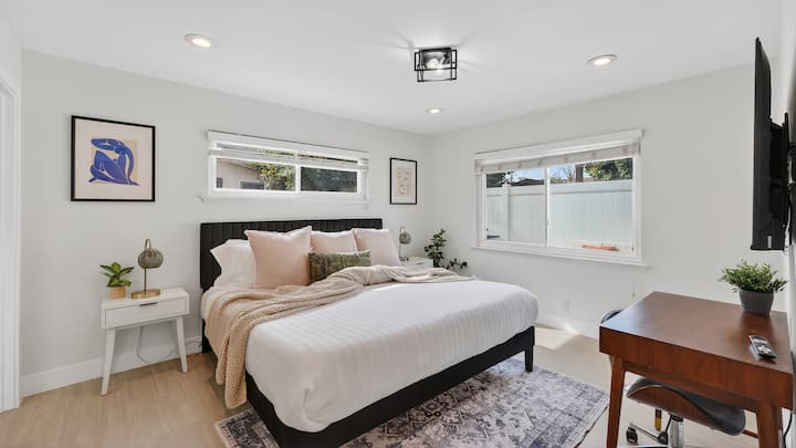 Newly Renovated Oasis W/ Bbq & Backyard Patio! - Cypress, CA