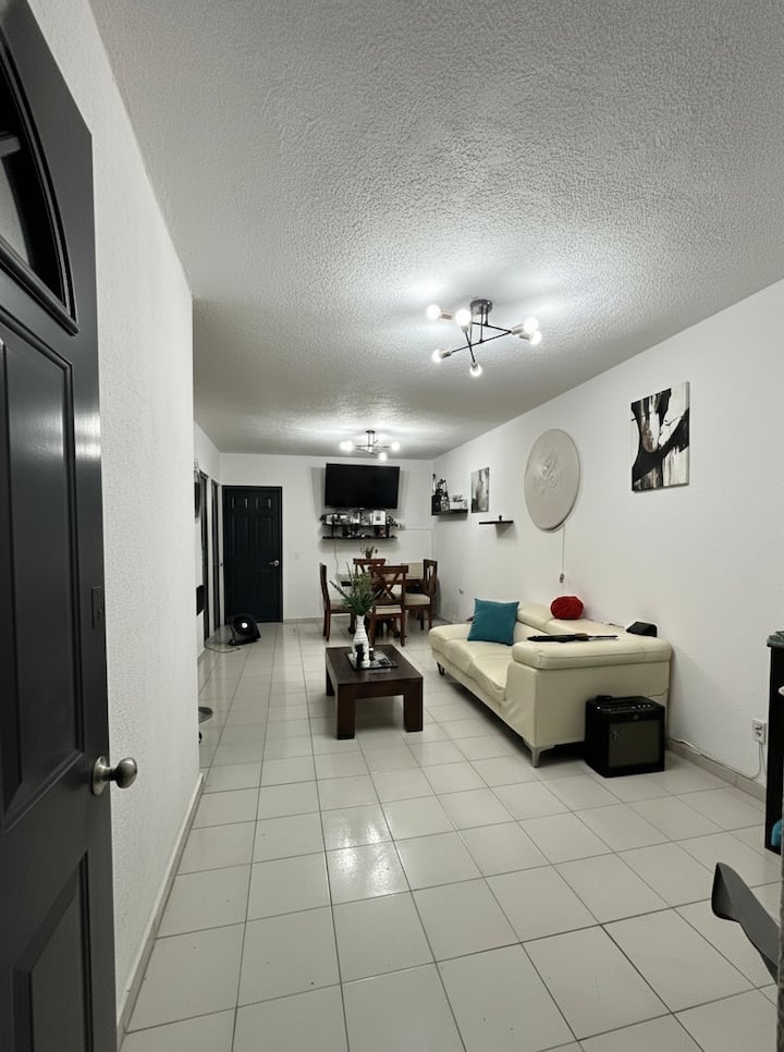 Departamento Cómodo De 2 Habitaciones - Villahermosa, Mexico