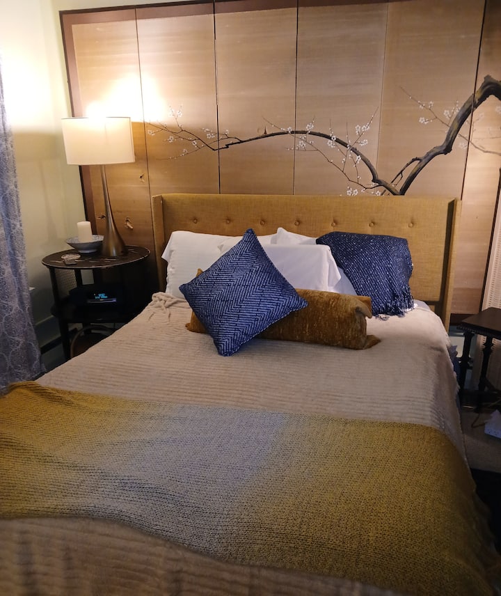 A Frederick Nest, Family & Friends Festivals, Bbqs - Frederick, MD