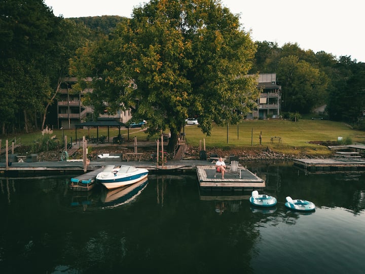 Rivercanyon Retreat: Dock, Kayaks & Views (Unit A) - 채터누가