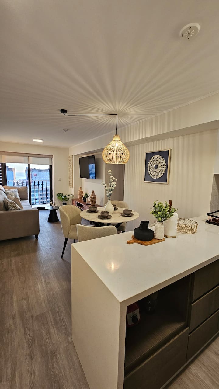 Luxury 3br Ocean-view Retreat | Pool & Prime Area - Peru