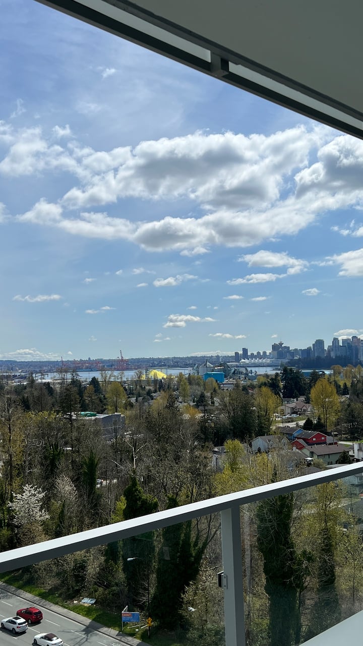 Modern Furnished Sentinel Apartment West Vancouver - North Vancouver