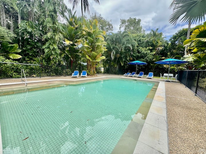 Steps From Beach, Gated Community - Port Douglas