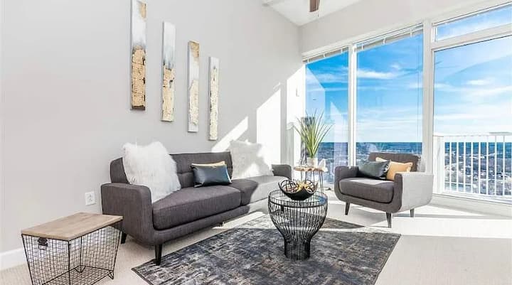 Incredible 1 Bedroom Penthouse In Raleigh - Raleigh, NC