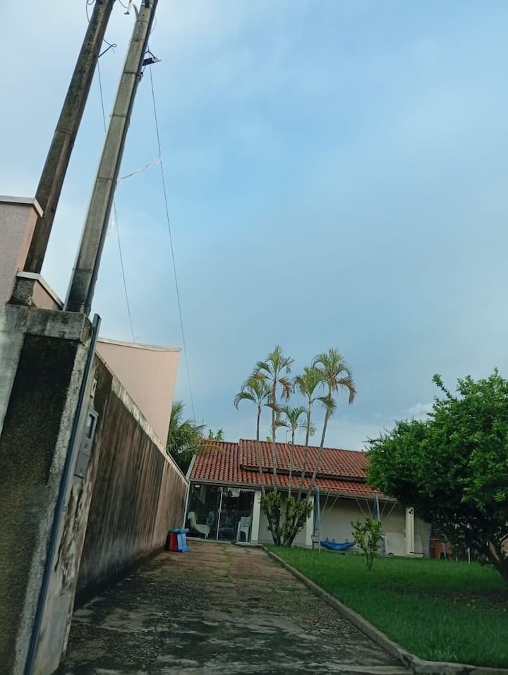 Refúgio Em Leme São Paulo: Casa Espaçosa Para 12 - Leme