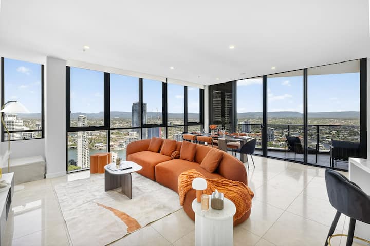 Top Floor Views 2br Sunset Mountain Penthouse - Surfers Paradise