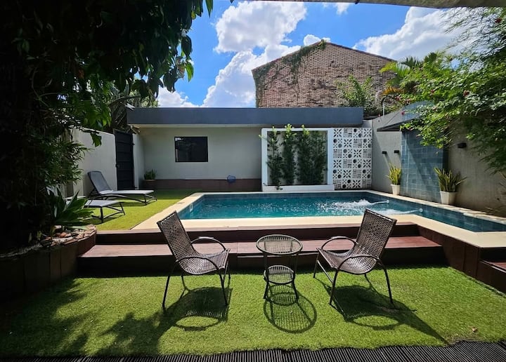 Hermosa Casa Con Piscina Y Churrasquera 3 Hab. - Paraguay