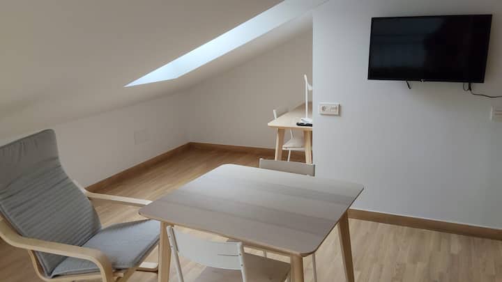 Cozy Studio In San Pablo Salamanca By Bebalmy - Salamanque