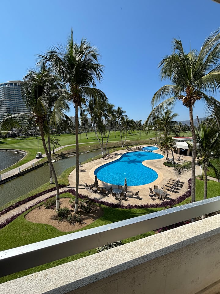 Espectacular Vista Al Golf Mayan Palace - Acapulco