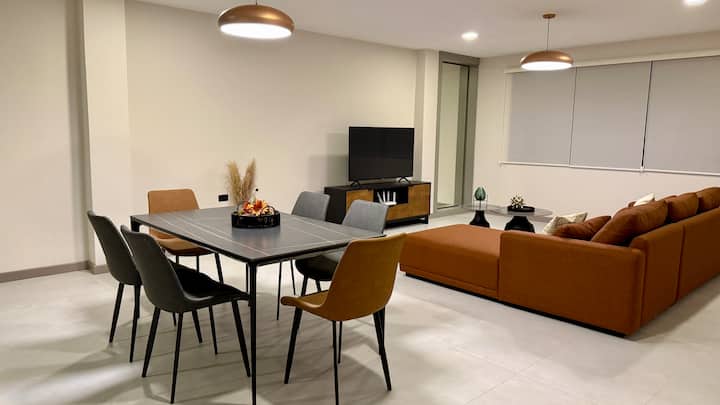 Hermoso Departamento Para Disfrutar En Familia - Cuenca