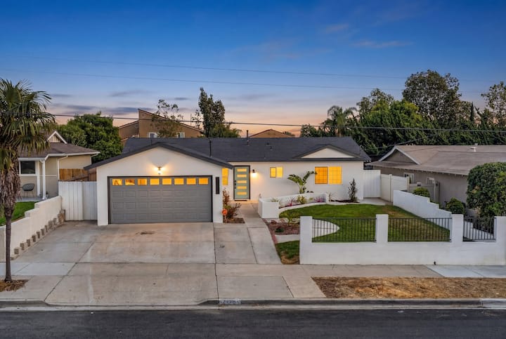 Fully Furnished Zen Retreat5br/3ba+garden Office - Vista, CA