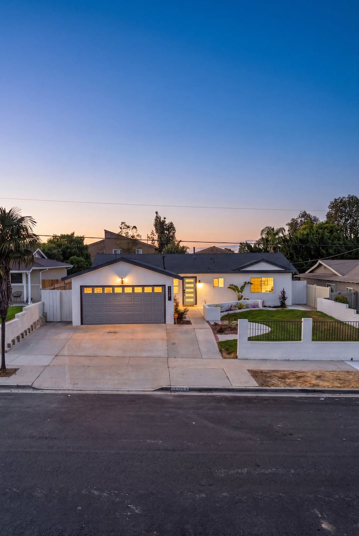 Fully Furnished Zen Retreat5br/3ba+garden Office - Oceanside, CA