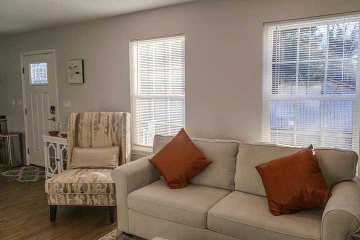 Brand New 1br Casita Wparking 10 Min Vcu&downtown - Richmond, VA