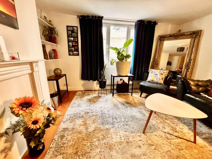 Kemptown, Brighton. Bijou, Calm, Private Patio. - Brighton