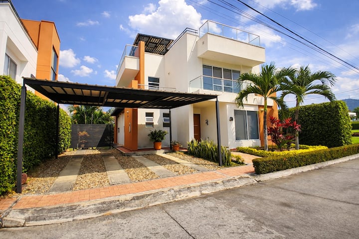 Casa De Desanso San Isidro Del Lago - Anapoima