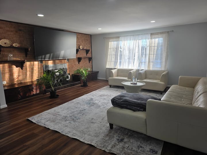 Peaceful Loudoun Retreat | Private Home
Elegant. - Middleburg, VA