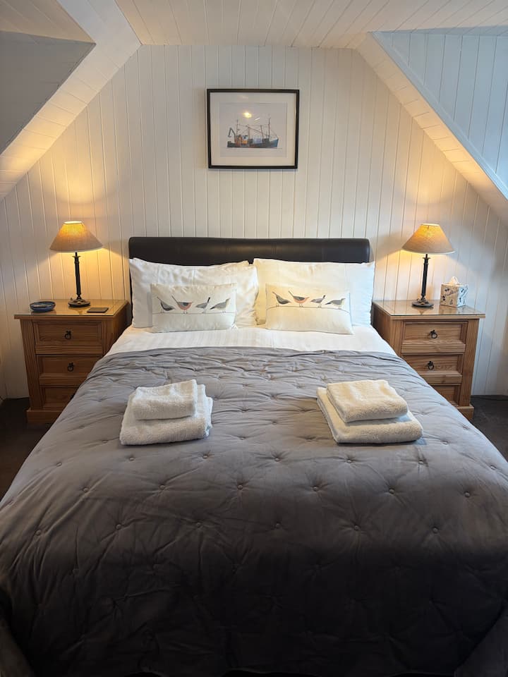 Waterside House B&b “Sgurrmor” En Suite Room - Ullapool